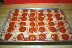 School Cafeteria Pizza - SavoryReviews