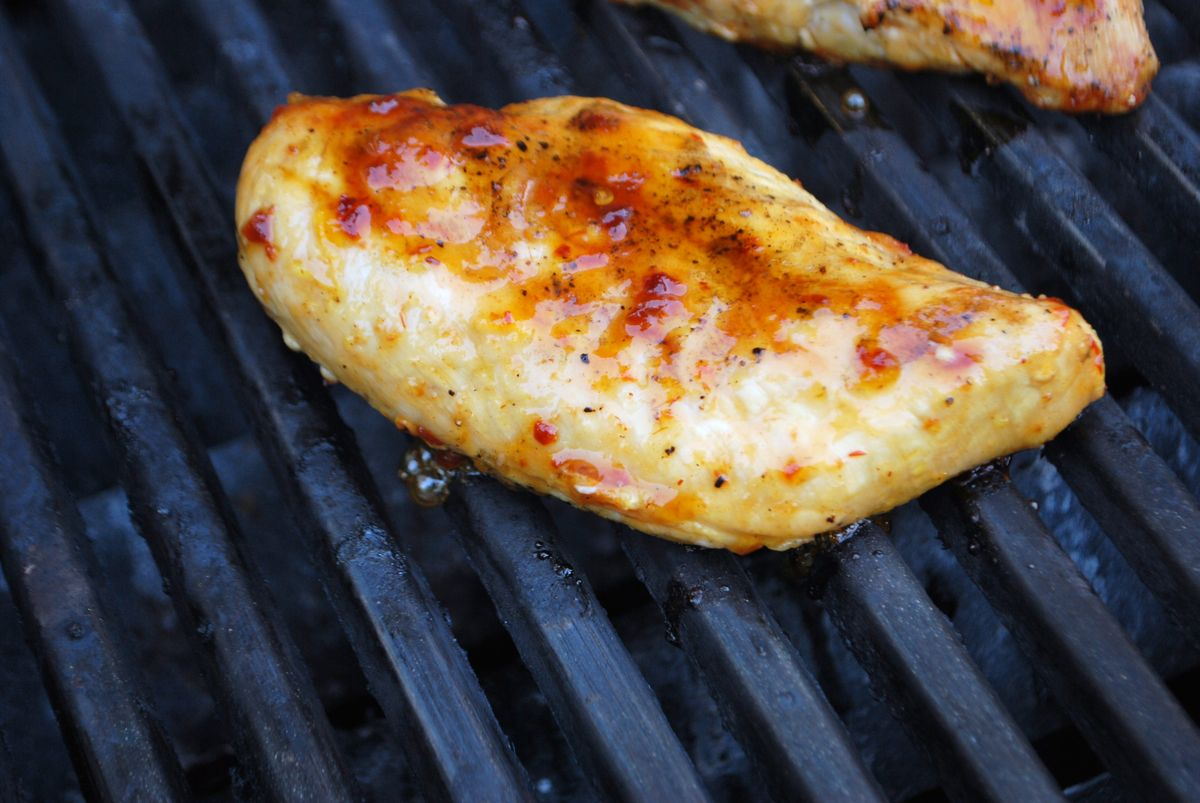 Chipotle Peach BBQ Chicken – SavoryReviews